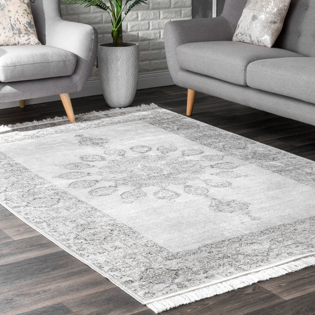 VINTAGE MEDALLION BELLA FRINGE | RUGS | STAG & MANOR